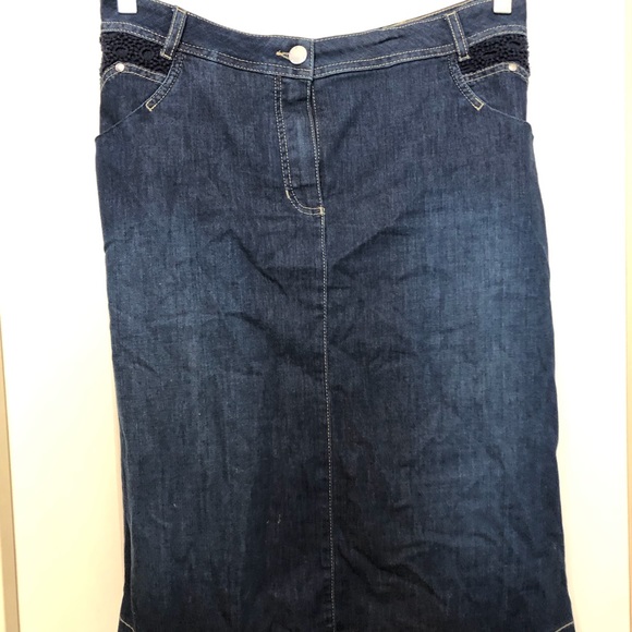 Basler | Skirts | Basler Dark Denim Skirt Wnavy Blue Crochet | Poshmark